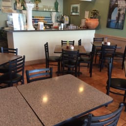 GREEK TOWN FAMILY RESTAURANT - Updated December 2025 - 104 Photos & 261 ...