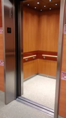 ORLANDO HEALTH BAYFRONT HOSPITAL - Updated December 2025 - 35 Photos ...