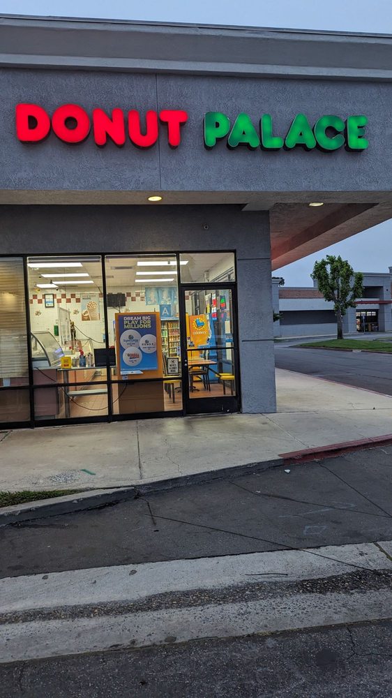 THE DONUT PALACE - Updated August 2025 - 110 Photos & 74 Reviews ...