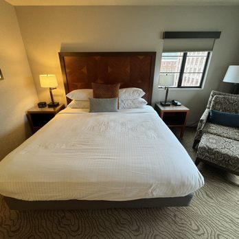 THE PARAMOUNT HOTEL PORTLAND - Updated August 2025 - 135 Photos & 283 ...