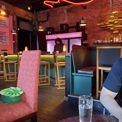 THE 515 BAR - 15 Photos - 521 Seymour Street, Vancouver, British ...