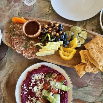 P6 - 629 Photos & 398 Reviews - 111 E Cesar Chavez St, Austin, Texas ...