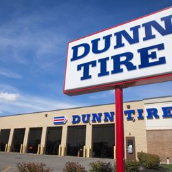 DUNN TIRE - 19 Photos & 37 Reviews - Tires - 2300 Delaware Ave, Buffalo ...
