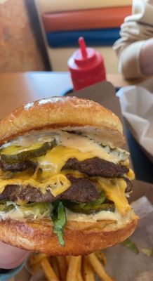 STUDENT BURGER - 42 Photos & 47 Reviews - 2110 Army Trail Rd, Addison ...