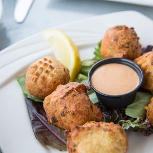 OCEAN MIST - Updated December 2025 - 272 Photos & 302 Reviews - 895 ...