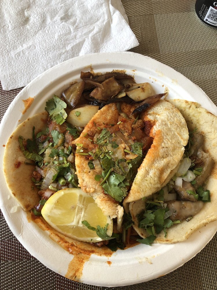 EL VOLCAN - 31 Photos & 89 Reviews - Salinas, California - Food Trucks ...