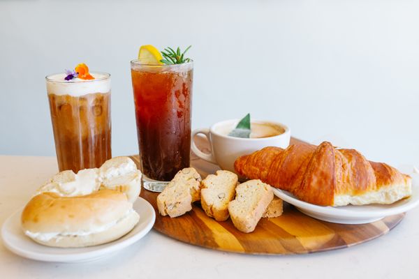 EMILY’S GARDEN - Updated November 2025 - 307 Photos & 160 Reviews - 327 ...