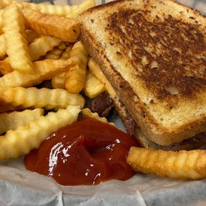 HUNTER’S CAFE - Updated May 2025 - 24 Reviews - 1093 River Rd NE ...