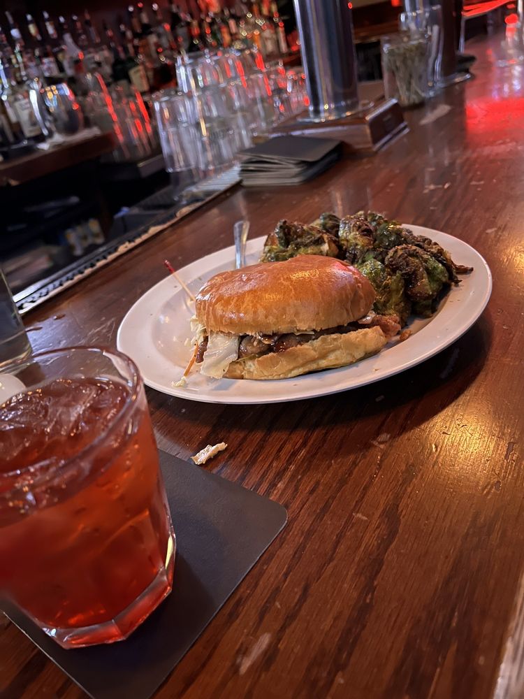 LUCKY 13 PUB - Updated October 2025 - 53 Photos & 140 Reviews - 1820 S ...