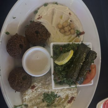 EDEN GARDEN BAR & GRILL - 429 Photos & 617 Reviews - 175 E Holly St ...