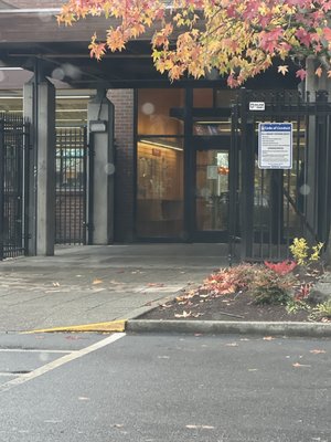 KENT LIBRARY - Updated October 2025 - 18 Photos & 41 Reviews - 212 2nd ...