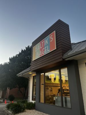 BALTIK’S BAGEL - Updated November 2024 - 15 Photos & 14 Reviews - 6801 ...