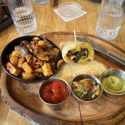 WARREN - NAPLES - Updated January 2026 - 139 Photos & 103 Reviews - 111 ...