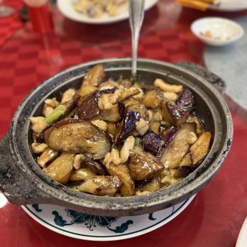 CANTON MANOR - Updated November 2024 - 678 Photos & 122 Reviews - 220 ...