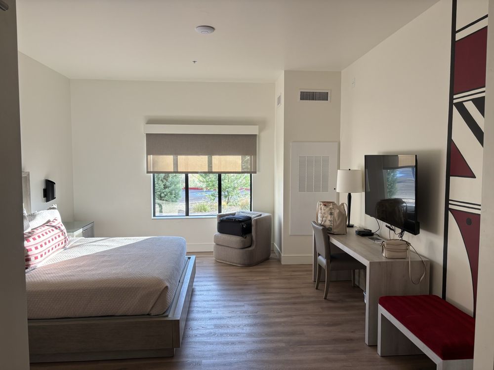 TAAWAKI INN - Updated May 2026 - 38 Photos & 20 Reviews - 441 S ...