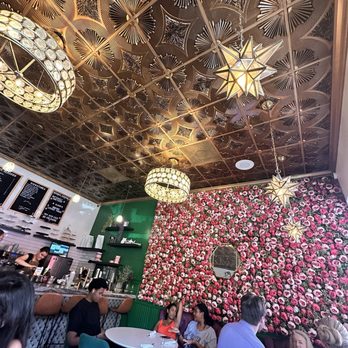 KIXI CAFE - Updated March 2025 - 846 Photos & 247 Reviews - 171 SE ...