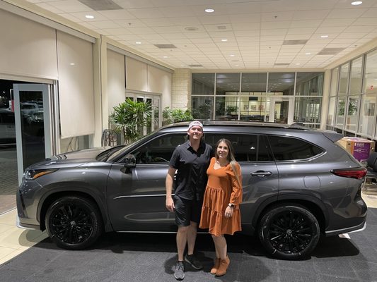 RIGHT TOYOTA - Updated January 2026 - 347 Photos & 1213 Reviews - 7701 ...