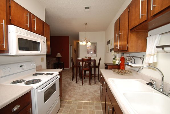 MONTE SANO TERRACE - Updated July 2025 - 20 Photos - 125 Ridgegate Pl ...