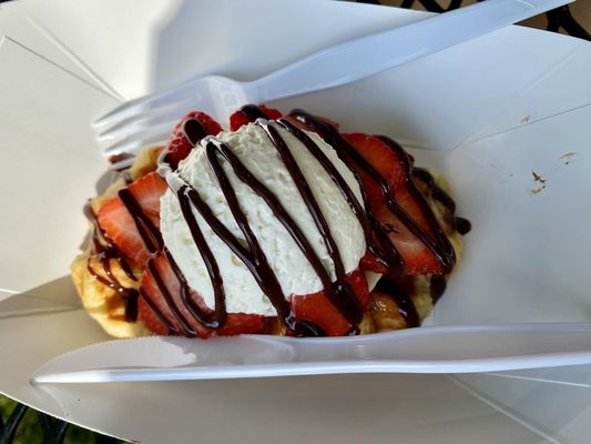 WAFFLE HERO - Updated November 2025 - 30 Photos & 22 Reviews - Chicago ...