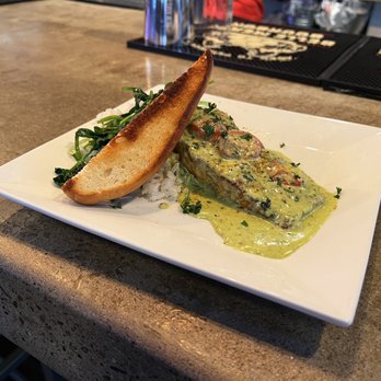 TWO CRANES BISTRO AND BREW - 261 Photos & 230 Reviews - 901 Rio Grande ...