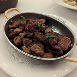 MAISON CLOSE RESTAURANT - Updated January 2026 - 275 Photos & 135 ...