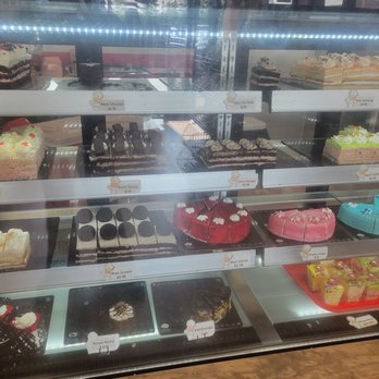 ATUL BAKERY - EDISON - Updated December 2025 - 68 Photos & 24 Reviews ...