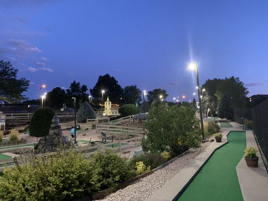 ADVENTURE MINIATURE GOLF - 52 Photos & 54 Reviews - Mini Golf - 6550 ...
