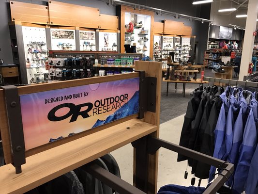 REI - Updated December 2025 - 18 Photos - 19 College Rd, Fairbanks ...