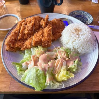 MAMA SATTO - Updated August 2025 - 181 Photos & 131 Reviews - 715 N ...