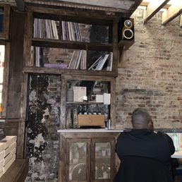 SASSAFRAS BAR - Updated July 2025 - 338 Photos & 442 Reviews - 48 S 2nd ...