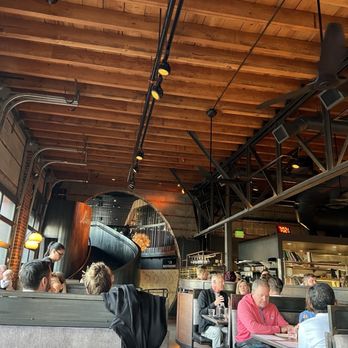 LINGER - Updated July 2024 - 3947 Photos & 4131 Reviews - 2030 W 30th ...