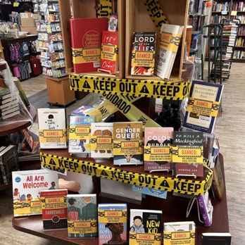 EAGLE EYE BOOK SHOP - Updated October 2025 - 45 Photos & 59 Reviews ...