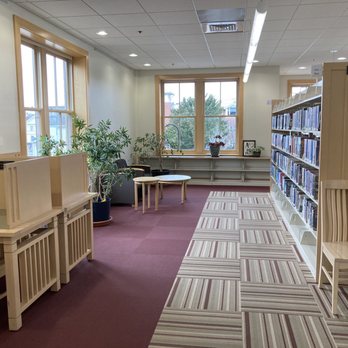 ROGERS FREE LIBRARY - Updated September 2025 - 25 Photos - 525 Hope St ...