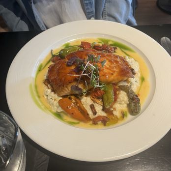 ENTOURAGE - Updated December 2025 - 578 Photos & 255 Reviews - 796 ...