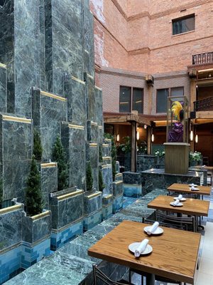 FISHBONE’S - 474 Photos & 639 Reviews - 400 Monroe St, Detroit ...