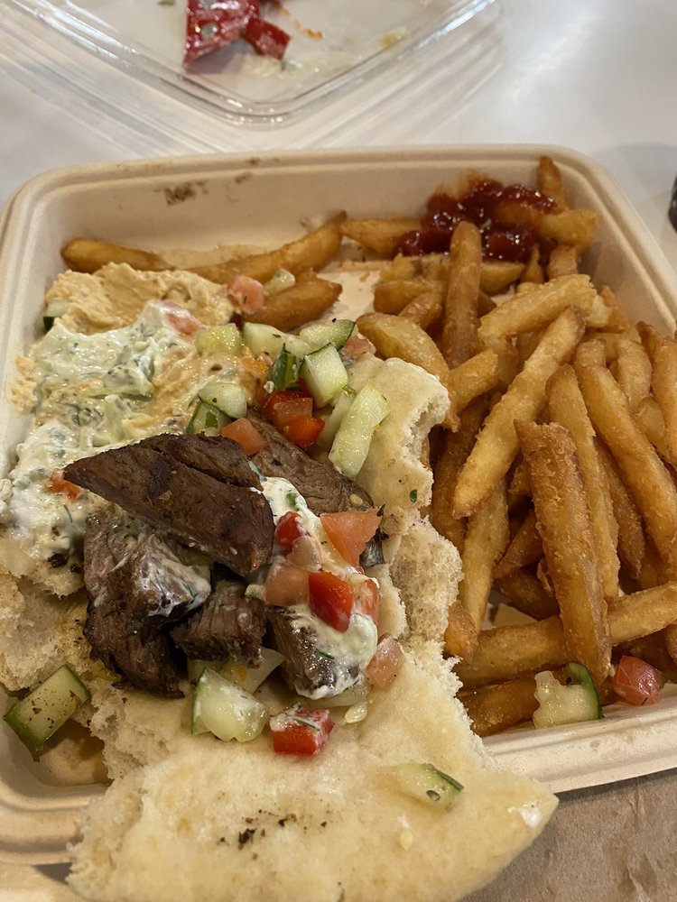 URBAN OLIVE - 27 Photos & 32 Reviews - International Airport Terminal 5 ...