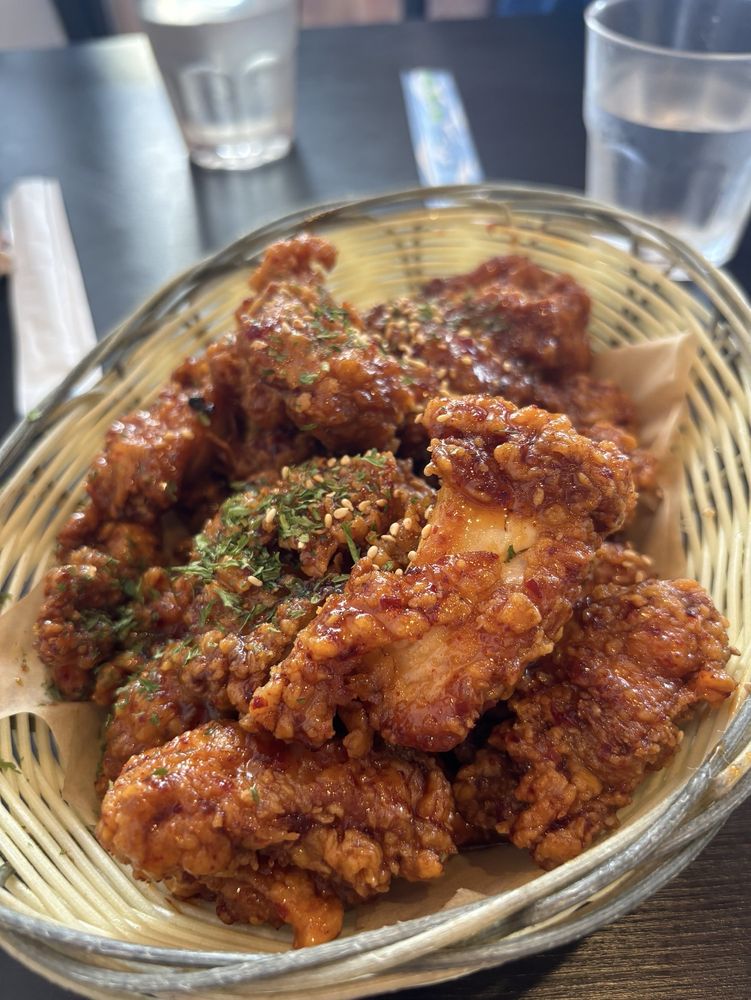 MANDO - Updated July 2025 - 20 Photos - 14 Spence St, Cairns City ...