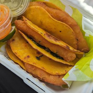 BIG PAPI’S - 252 Photos & 227 Reviews - 5711 Industry Ln, Frederick ...