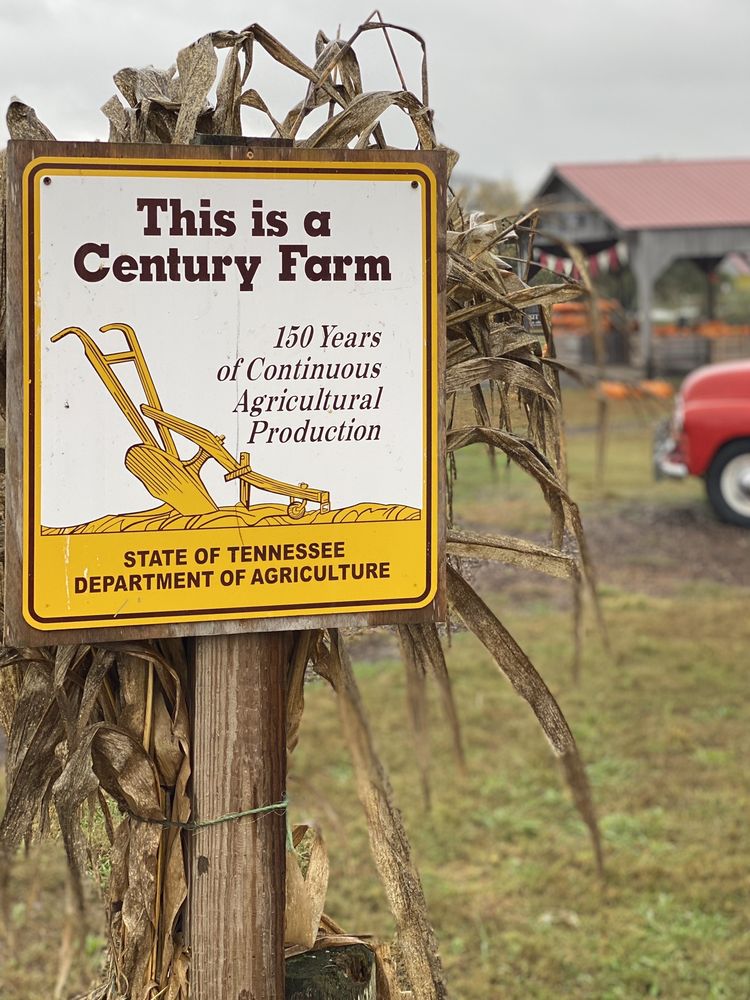GENTRY’S FARM - Updated September 2024 - 54 Photos & 32 Reviews - 1974 ...