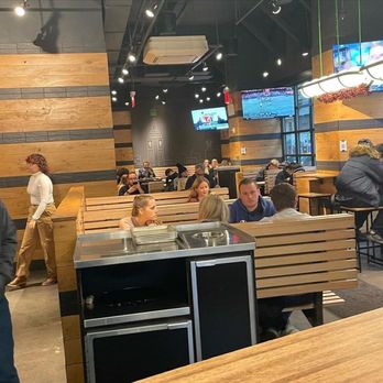 SHAKE SHACK HERALD SQUARE - Updated October 2024 - 640 Photos & 434 ...