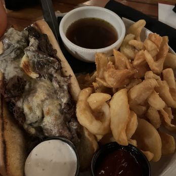 BARNYARD CRAFTHOUSE & EATERY - Updated April 2025 - 370 Photos & 433 ...