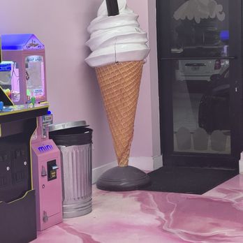 JOLLY ICE PARLOR - Updated December 2025 - 60 Photos & 22 Reviews ...