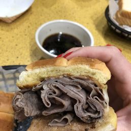 THE POSH NOSH - 83 Photos & 133 Reviews - 8115 Maryland Ave, Saint ...