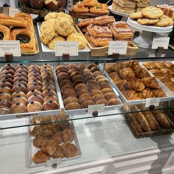 SUNDAY MORNING BAKEHOUSE - Updated July 2024 - 824 Photos & 426 Reviews ...