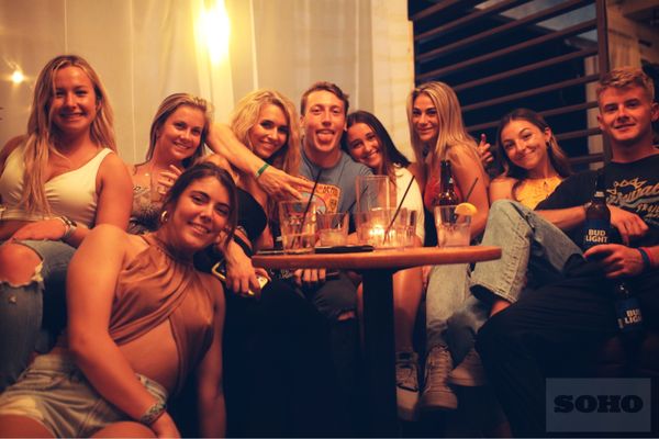 SOHO BISTRO & LOUNGE - Updated July 2025 - 60 Photos & 44 Reviews - 20 ...