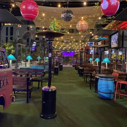 MOONSHINE DECK - Updated July 2025 - 173 Photos & 142 Reviews - 1239 W ...