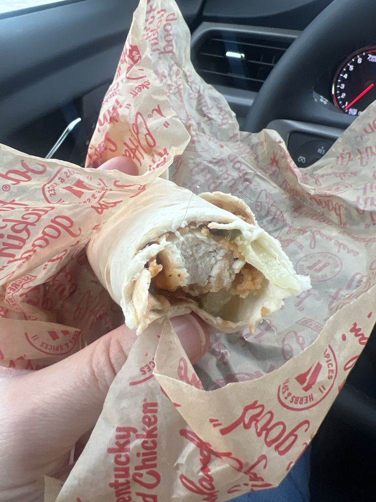 KFC - Updated December 2025 - 21 Reviews - 504 W 6th St, Junction City ...