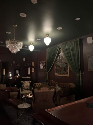 DADDY TOM’S COCKTAIL LOUNGE - Updated October 2025 - 20 Photos & 12 ...
