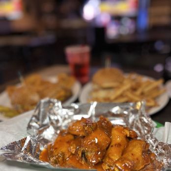 CHARLEYS PLACE - Updated October 2025 - 56 Photos & 52 Reviews - 4324 W ...