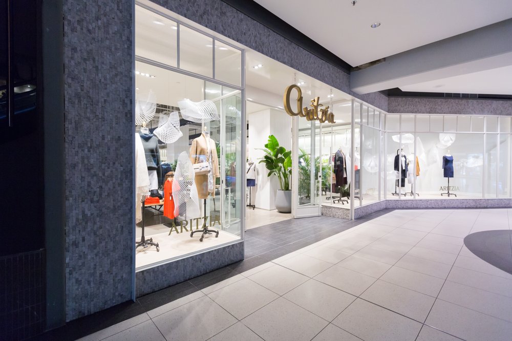 ARITZIA - Updated December 2025 - 14 Photos & 37 Reviews - 220 Yonge St ...